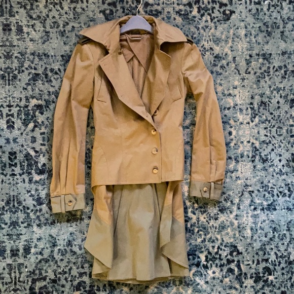 Alexander McQueen | Jackets & Coats | Alexander Mcqueen Size 36 ...